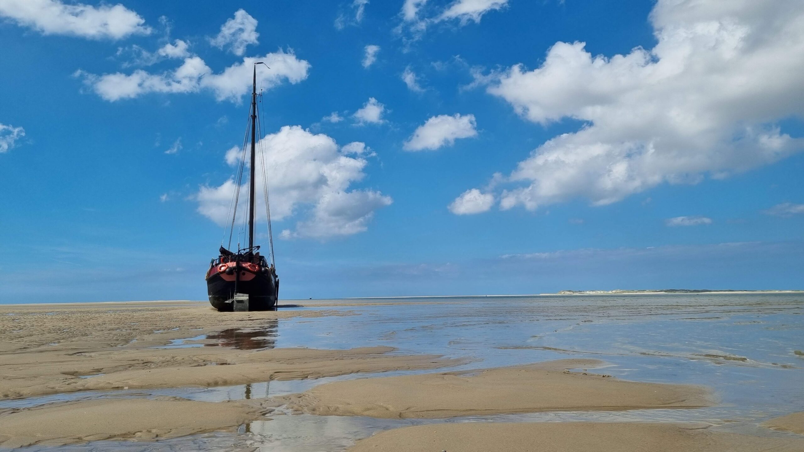 Zeilen op de Waddenzee. - Medusa Sailing